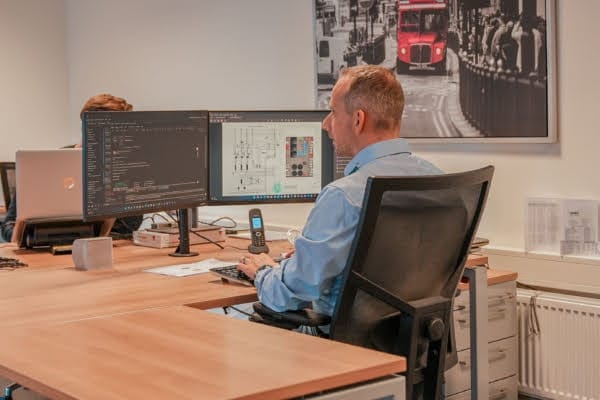 EMRI Services - Advies